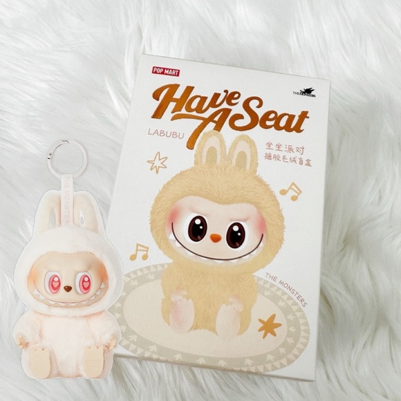 POP MART | Accessories | Dada Labubu Have A Seat Pop Mart Have A Seat ...
